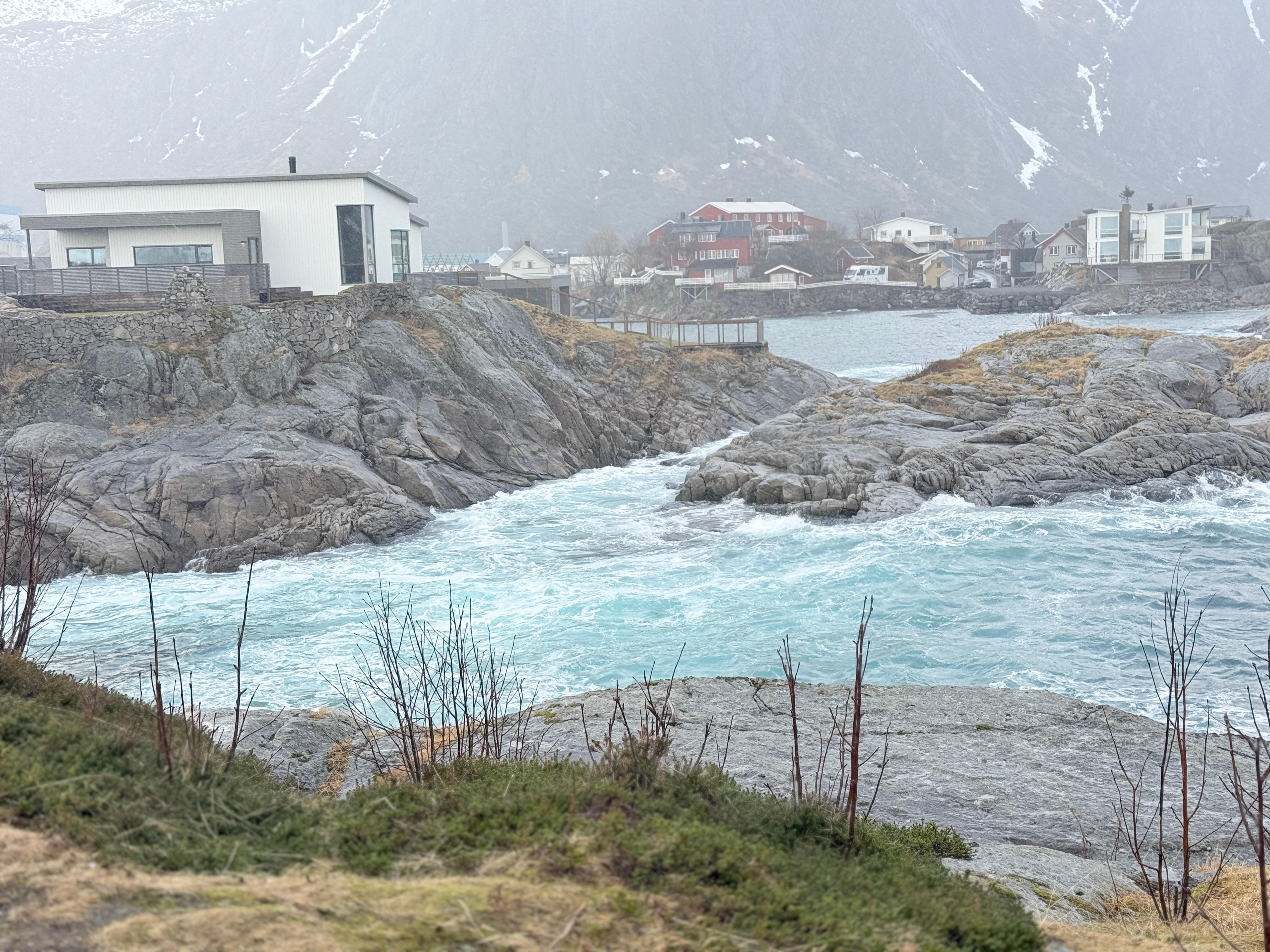 Svinoya a quick walk from hotel