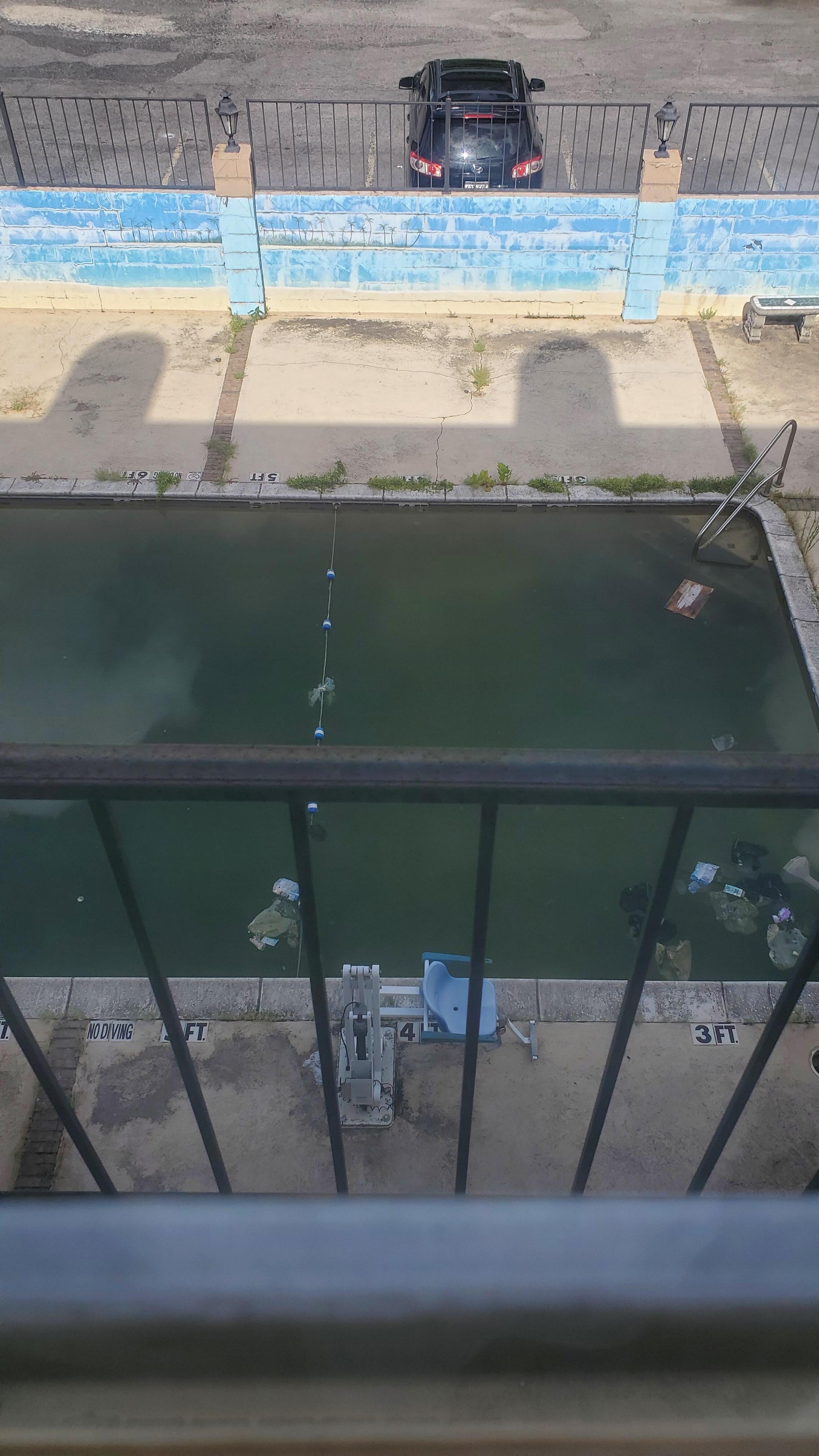 Not the nice blue pool from website.