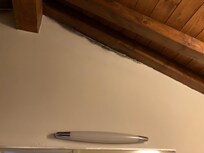 Schimmel über dem Waschbecken