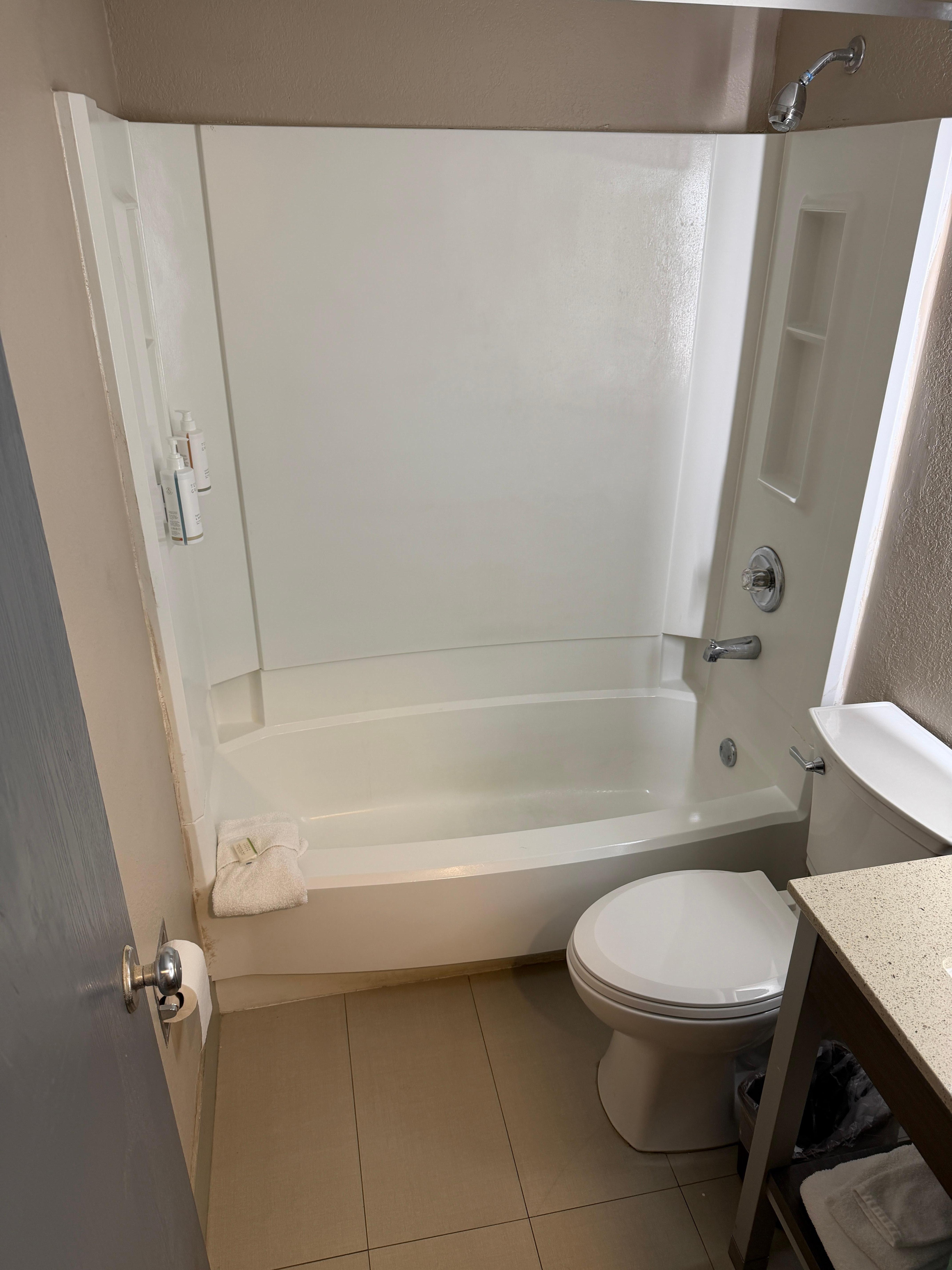 No shower curtain. And nobody ever came with one after I called about it.