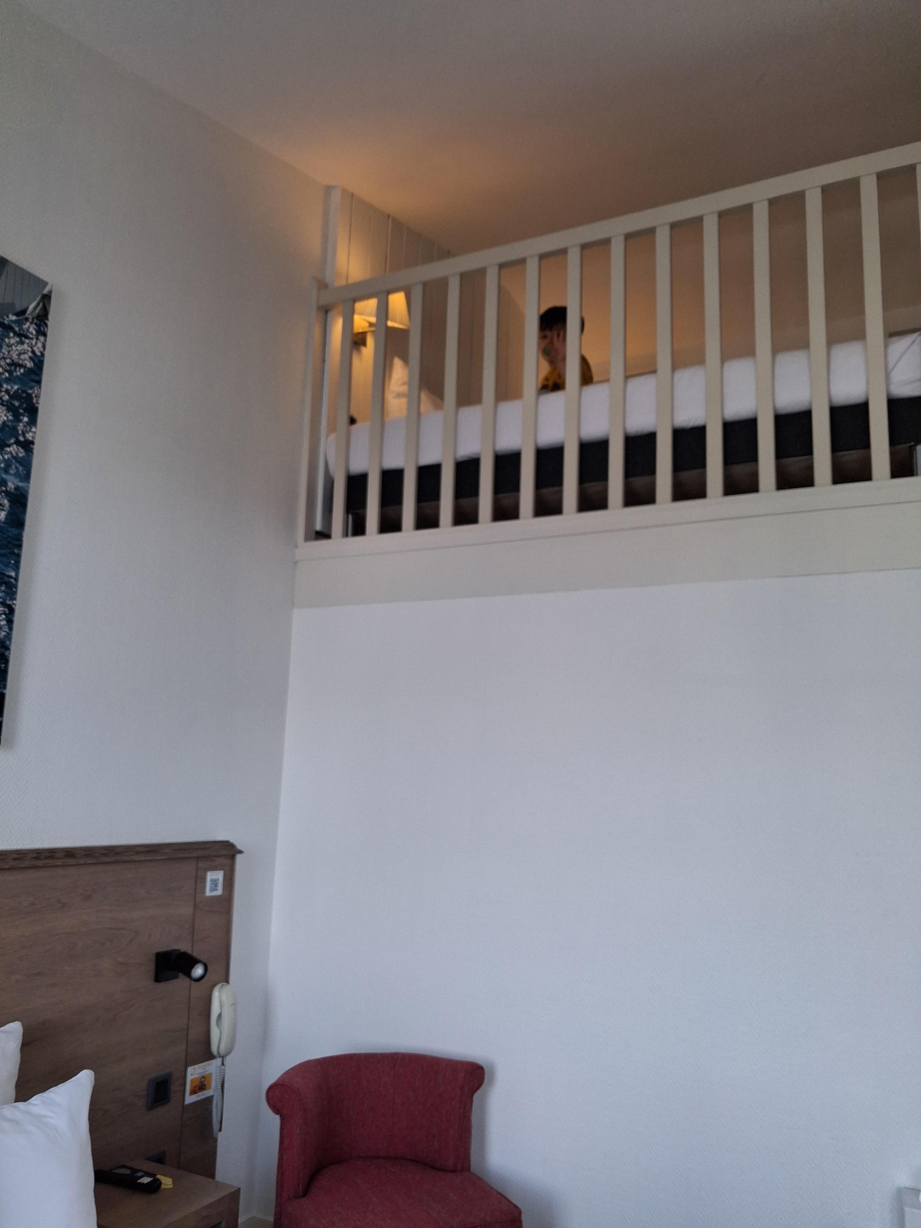 2lits en mezzanine apprécié des enfants.