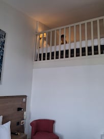 2lits en mezzanine apprécié des enfants.