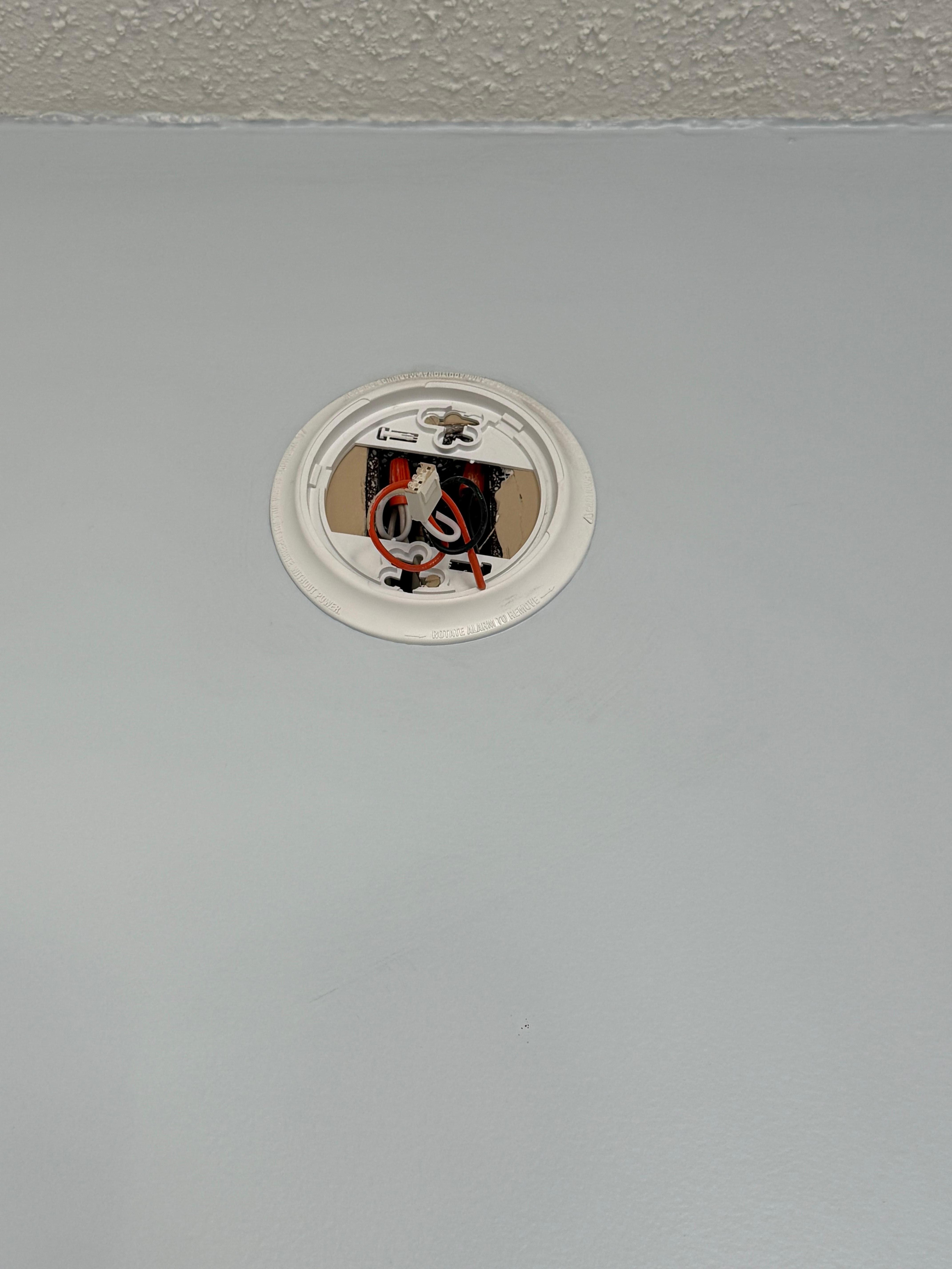 Missing smoke detector