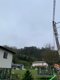 En una localidad muy tranquila y alejada de todo ajetreo.