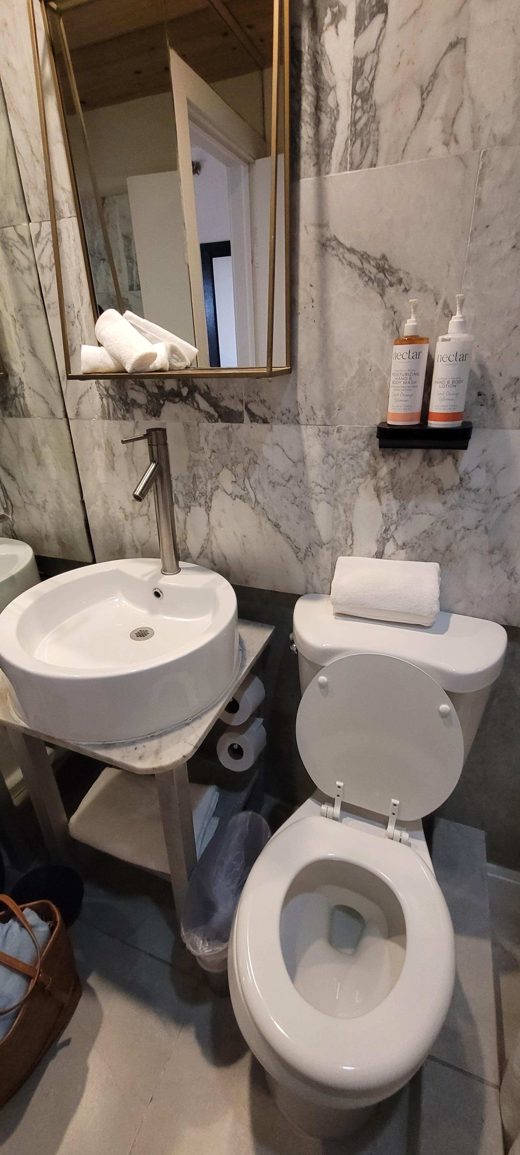 No shelving provided