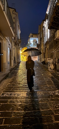 Gränden utanför hotellet