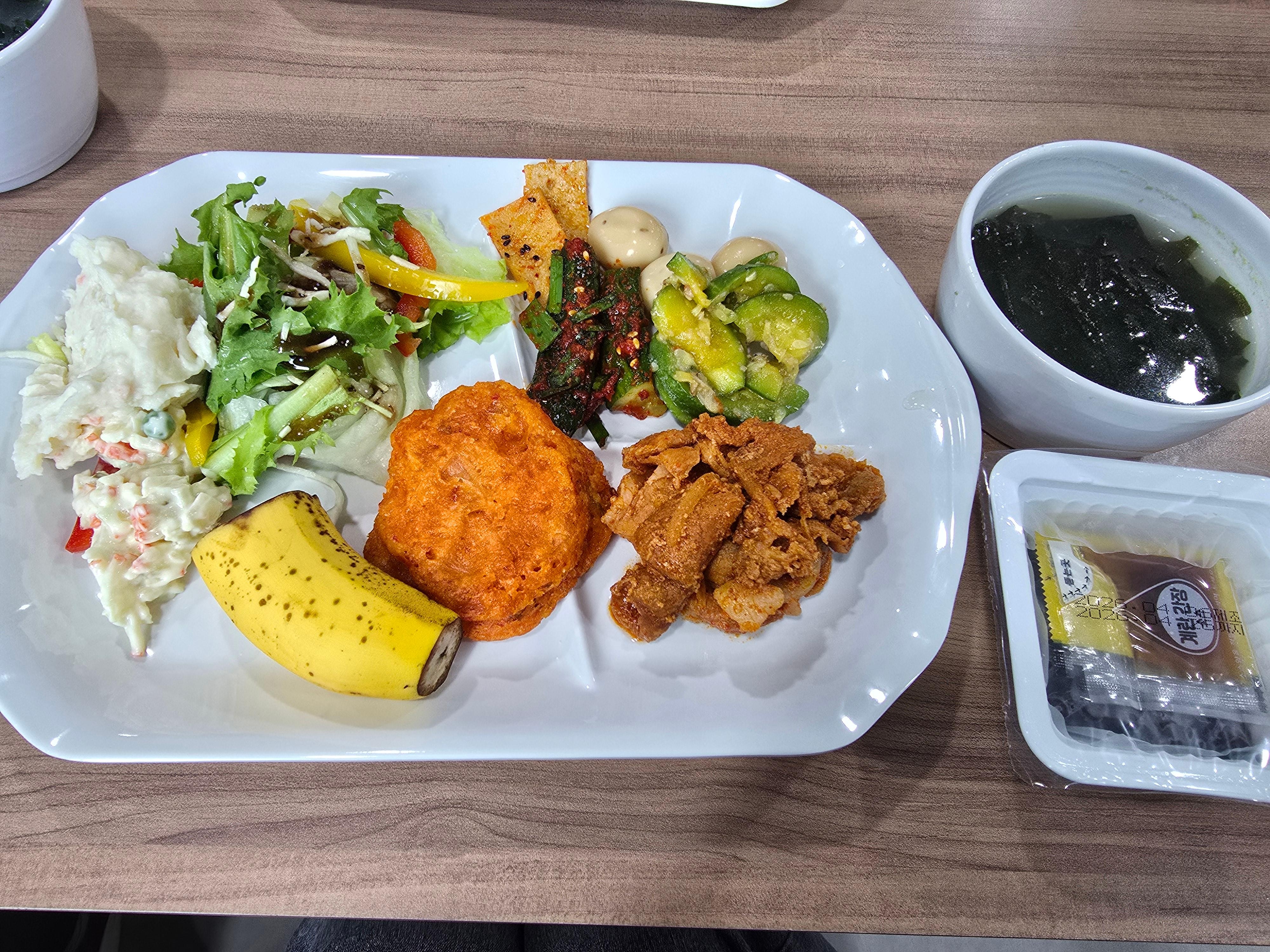 조식. 맛있고 훌륭하다. 만족 대만족. 