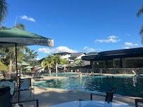 Área de lazer, piscinas limpas e com um atendimento ótimo.