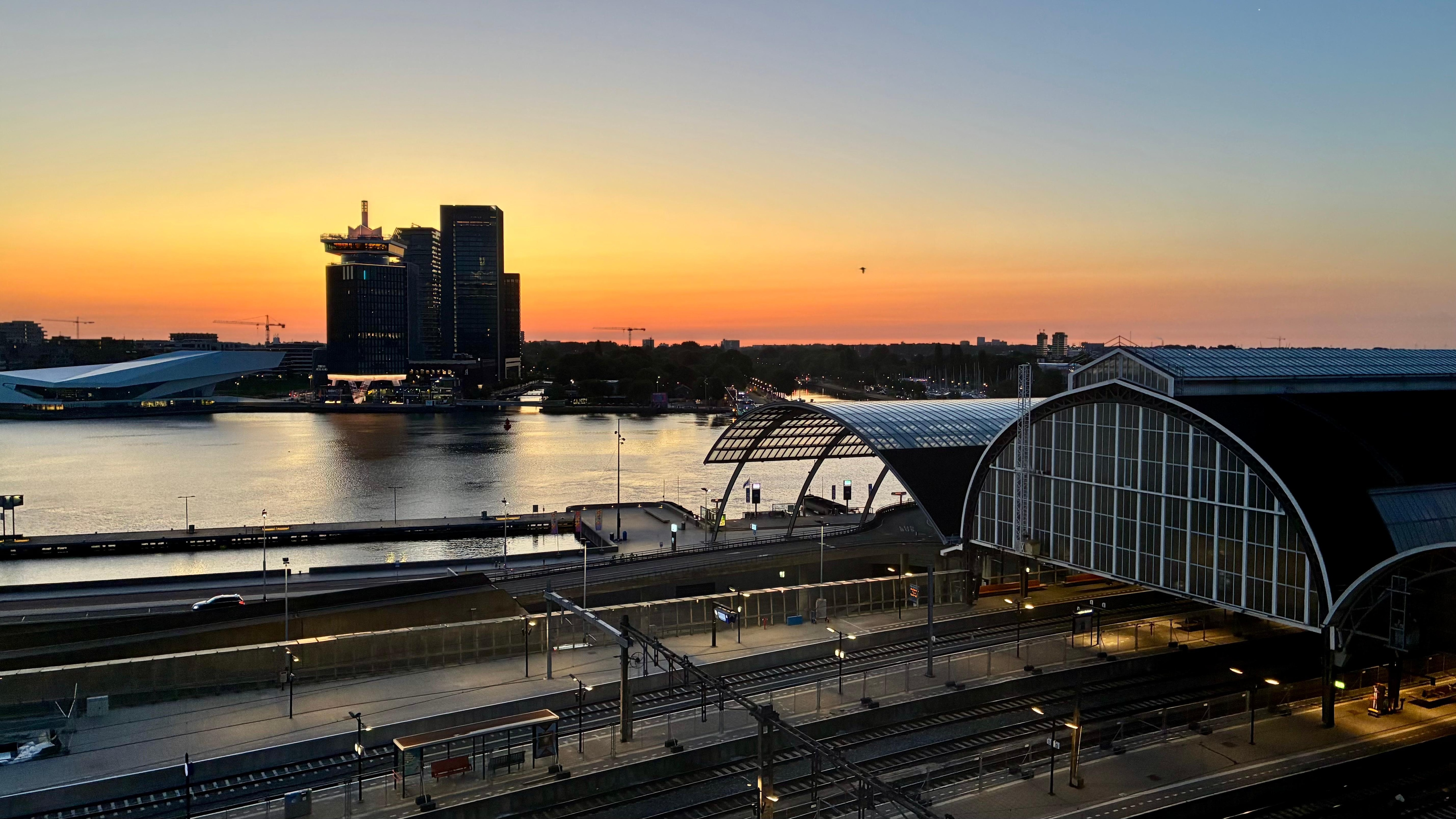 O pôr do sol nascendo 🌅