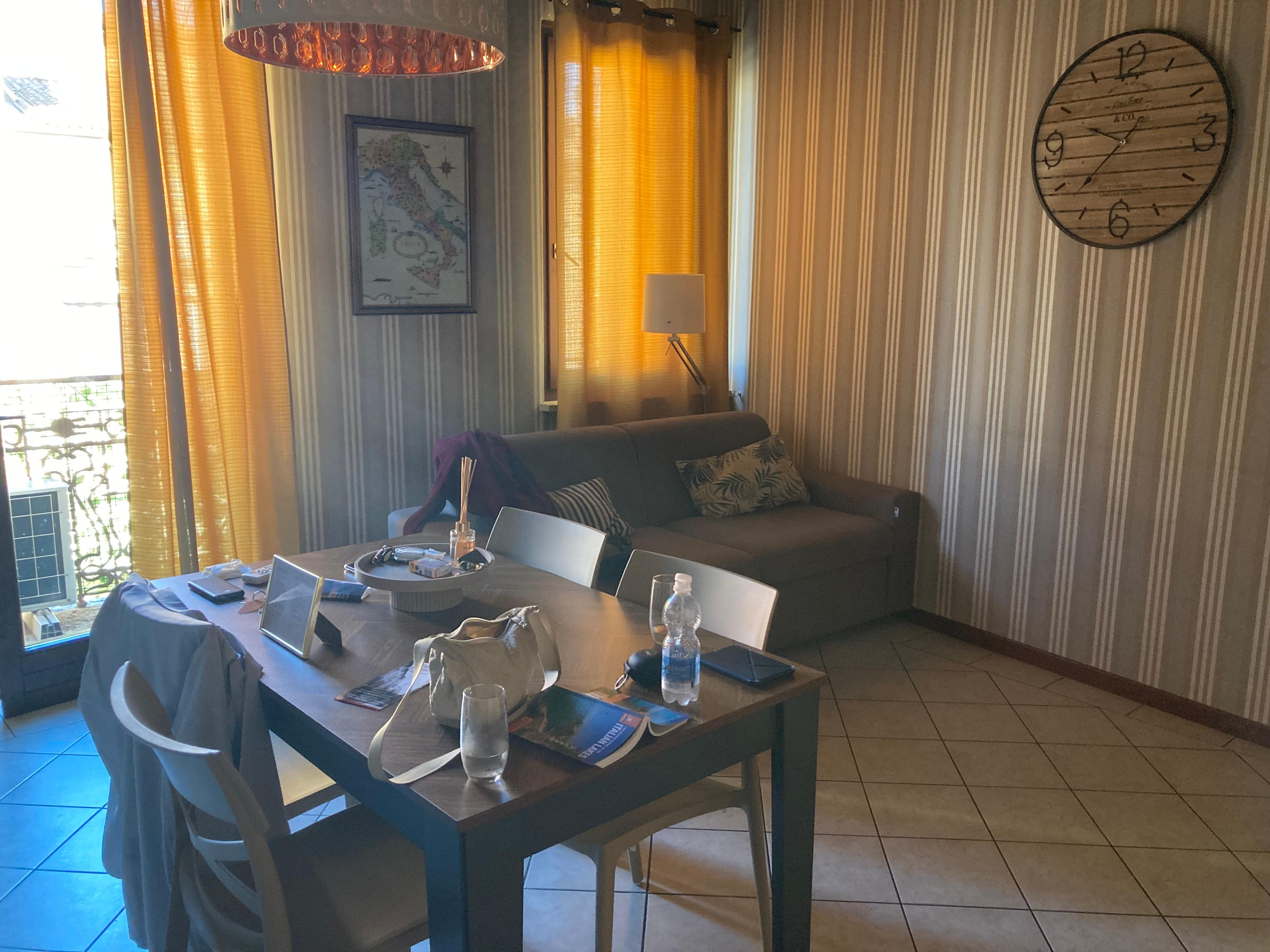 The living room/kitchen