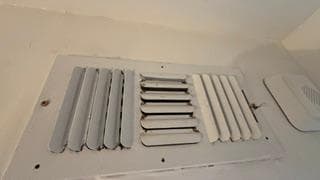 No possible to regulate the conditioning air. You need to support the cold or hot temperature