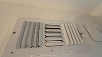 No possible to regulate the conditioning air. You need to support the cold or hot temperature