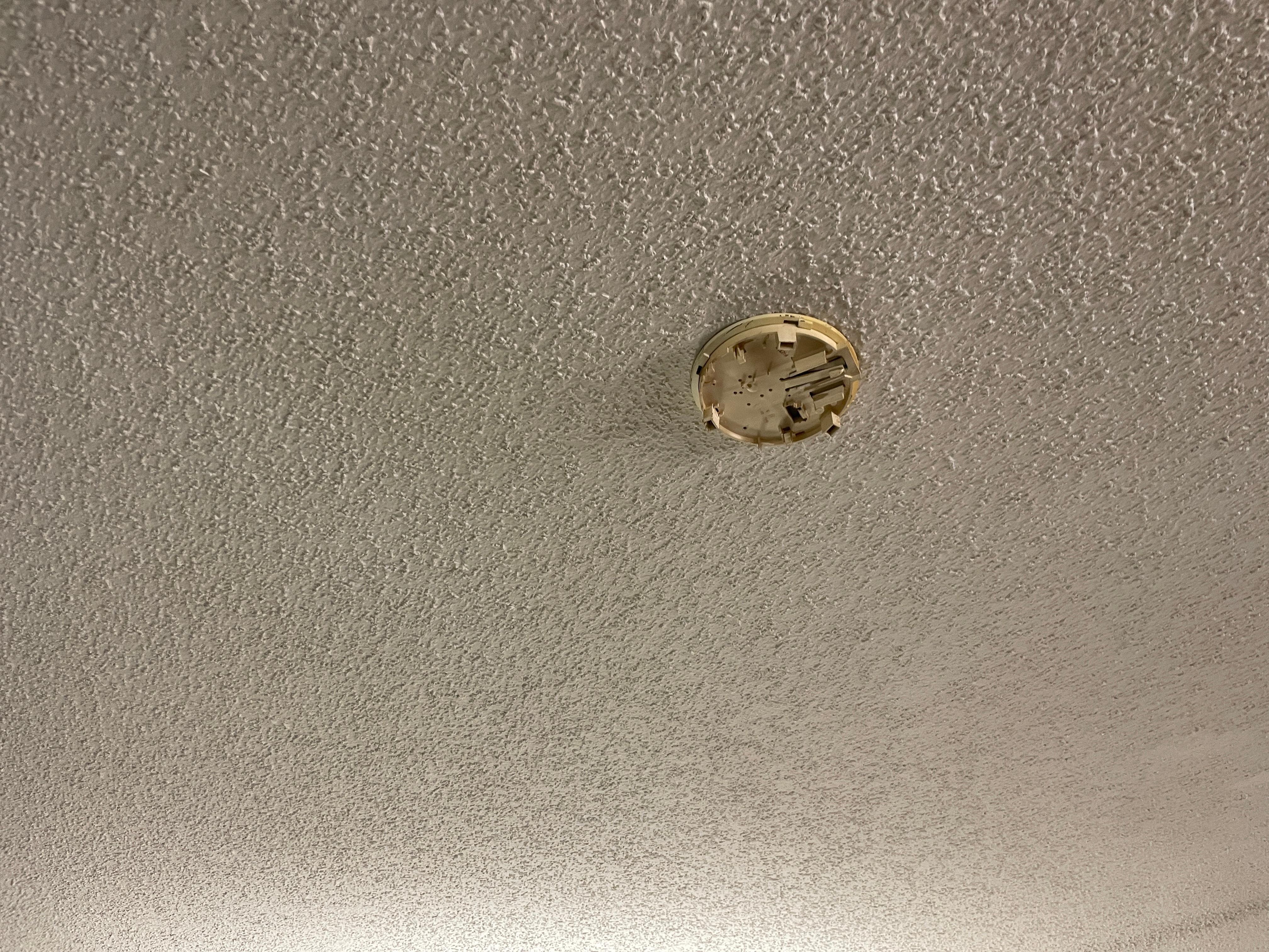 Missing smoke detector