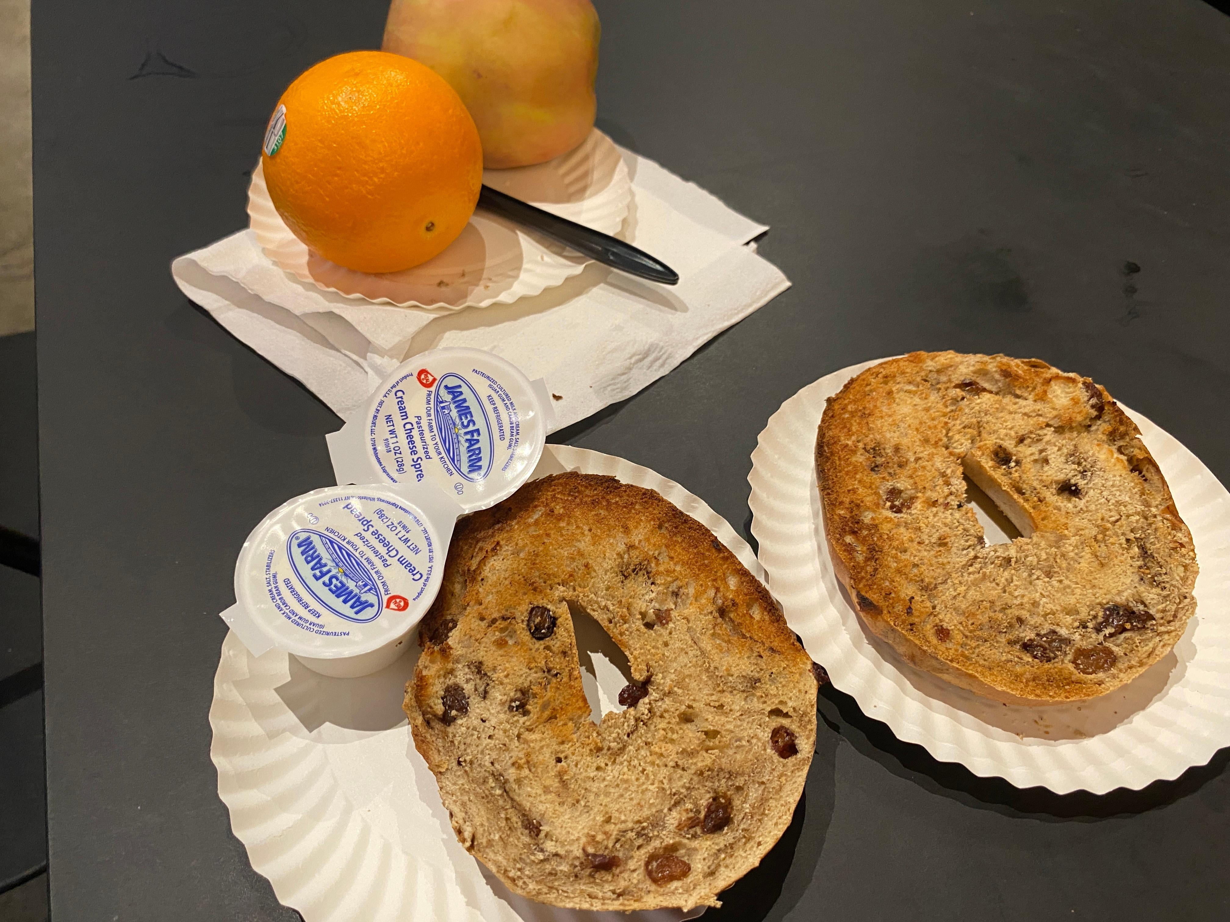 Complimentary breakfast!!