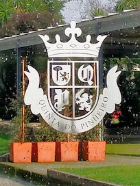 Logotipo da Quinta.