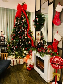 Reception. Spacious and cosy