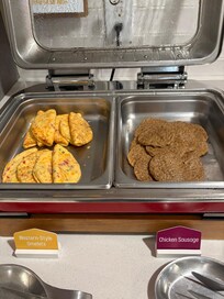 Western omelet and sausage