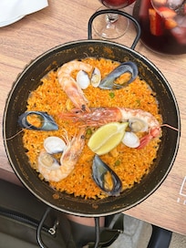 Paella for one is a rare find, but at Csa Toni they make a really good one. Ask for no salt and season yourself (paella is usually made very salty)