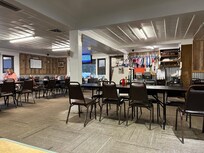 Rose Garden Restaurant - local diner close by