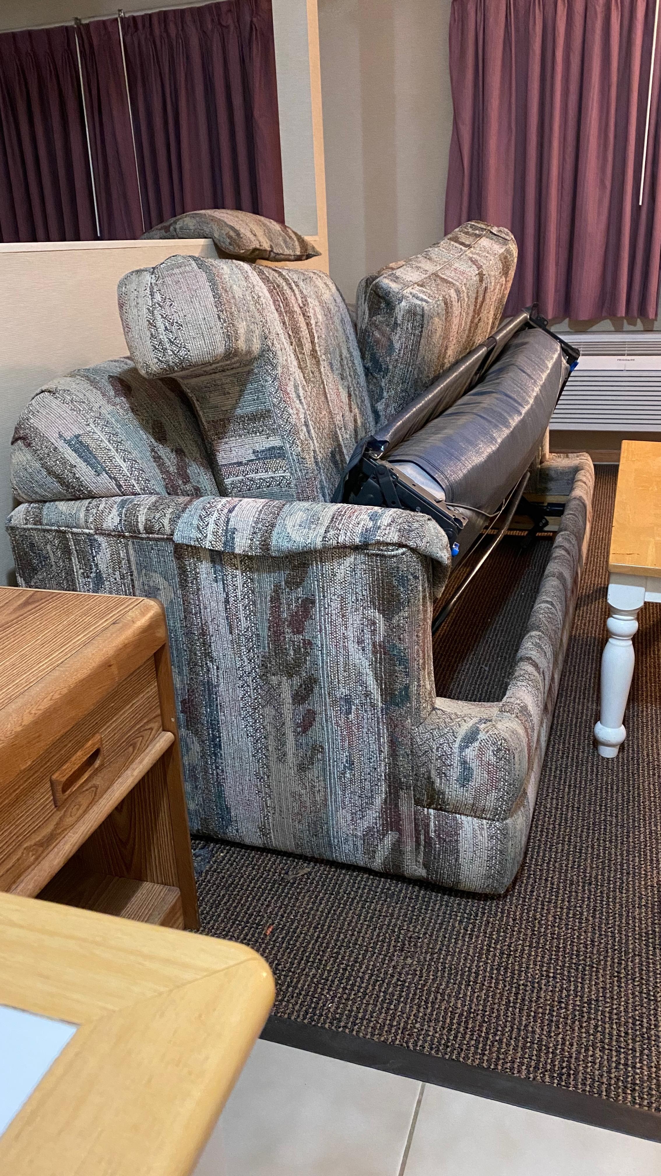 Sofa Bed mechanism was broken and would not retract