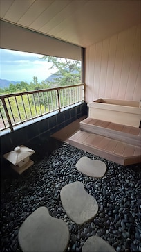 Bath on the balcony of luxury room