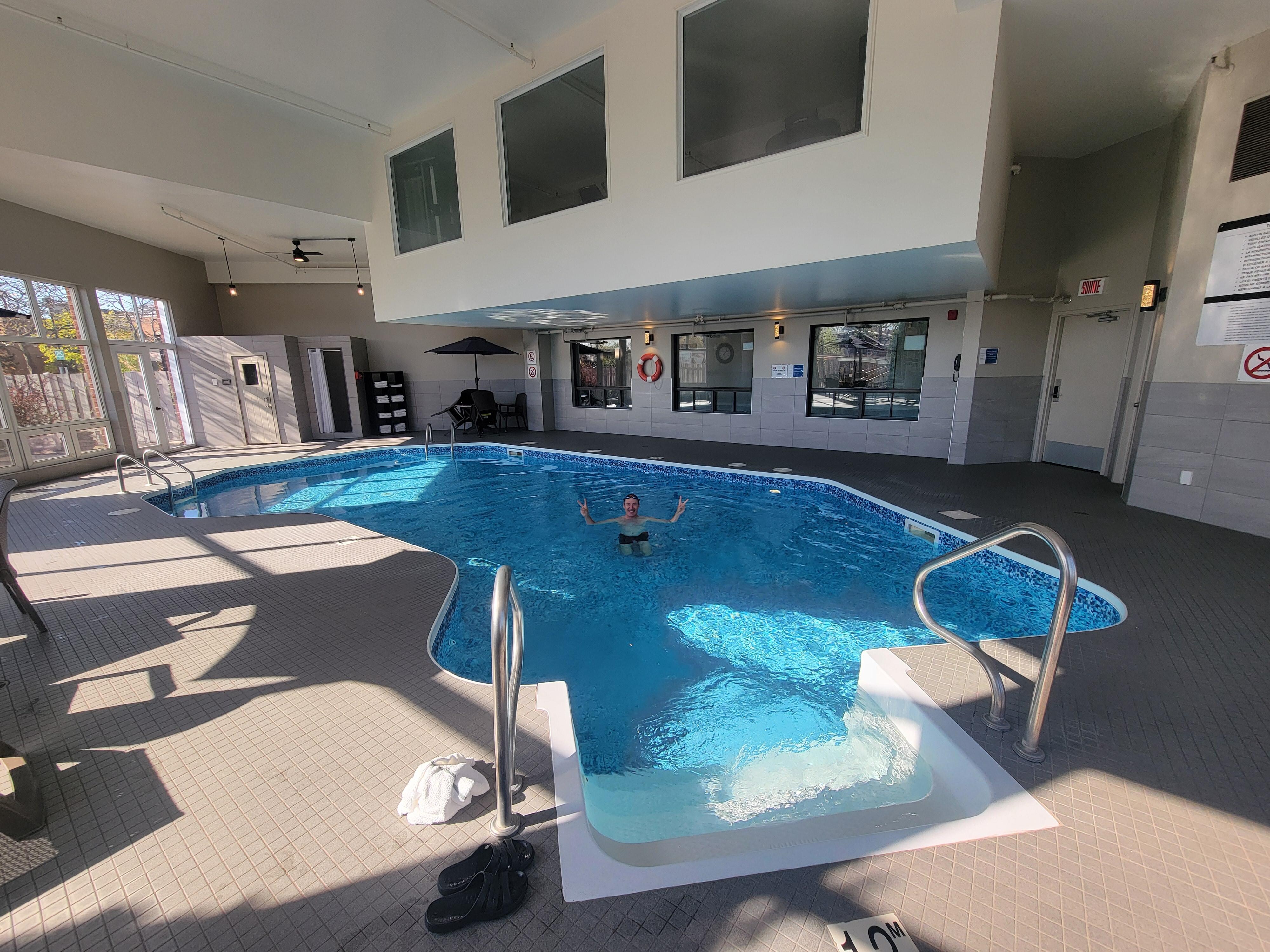 Piscine.