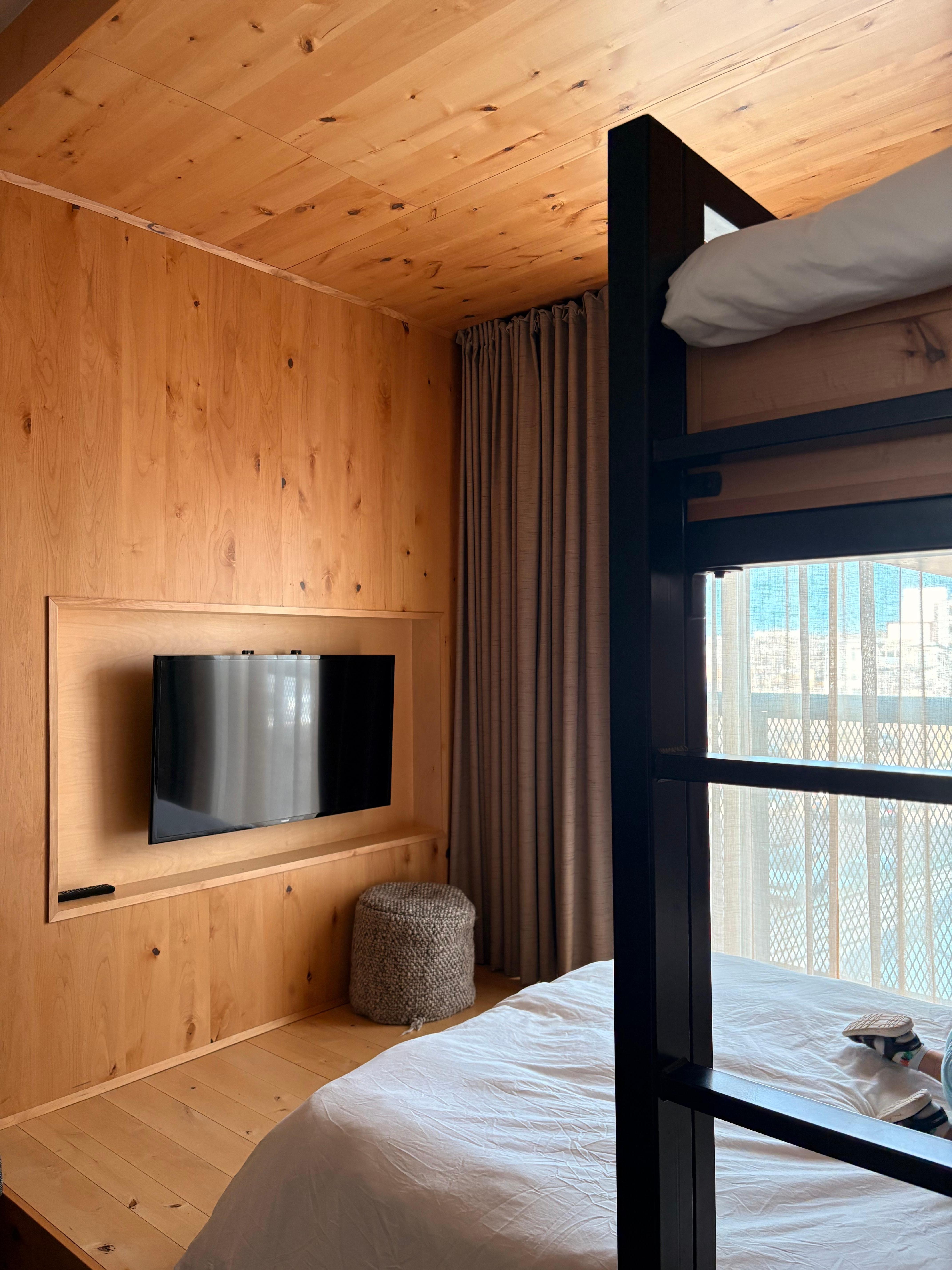 The room layout facing the room door . 