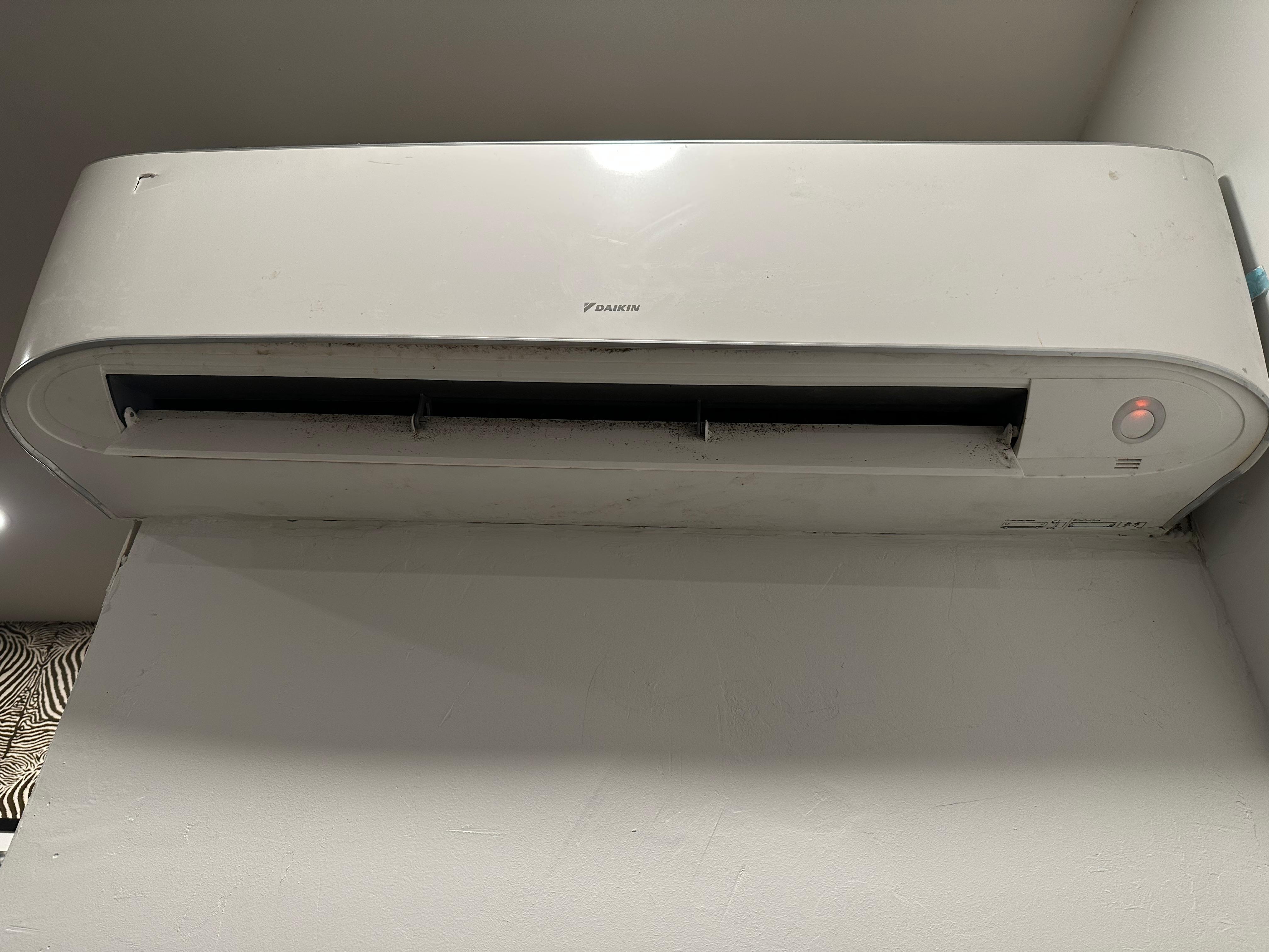 Ac did not work and was filthy 