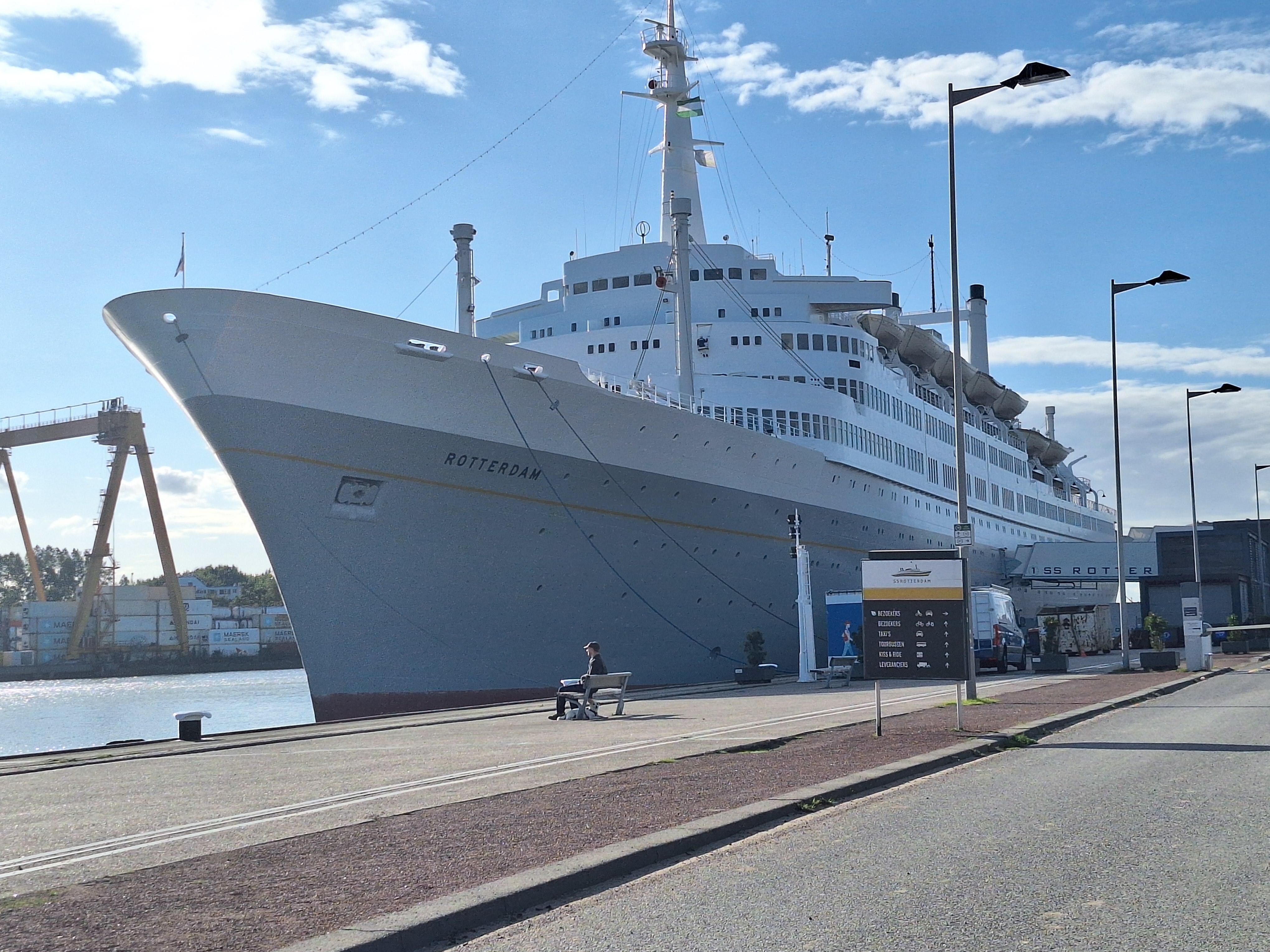 Gamle linjer utenpå, som ny innvendig.