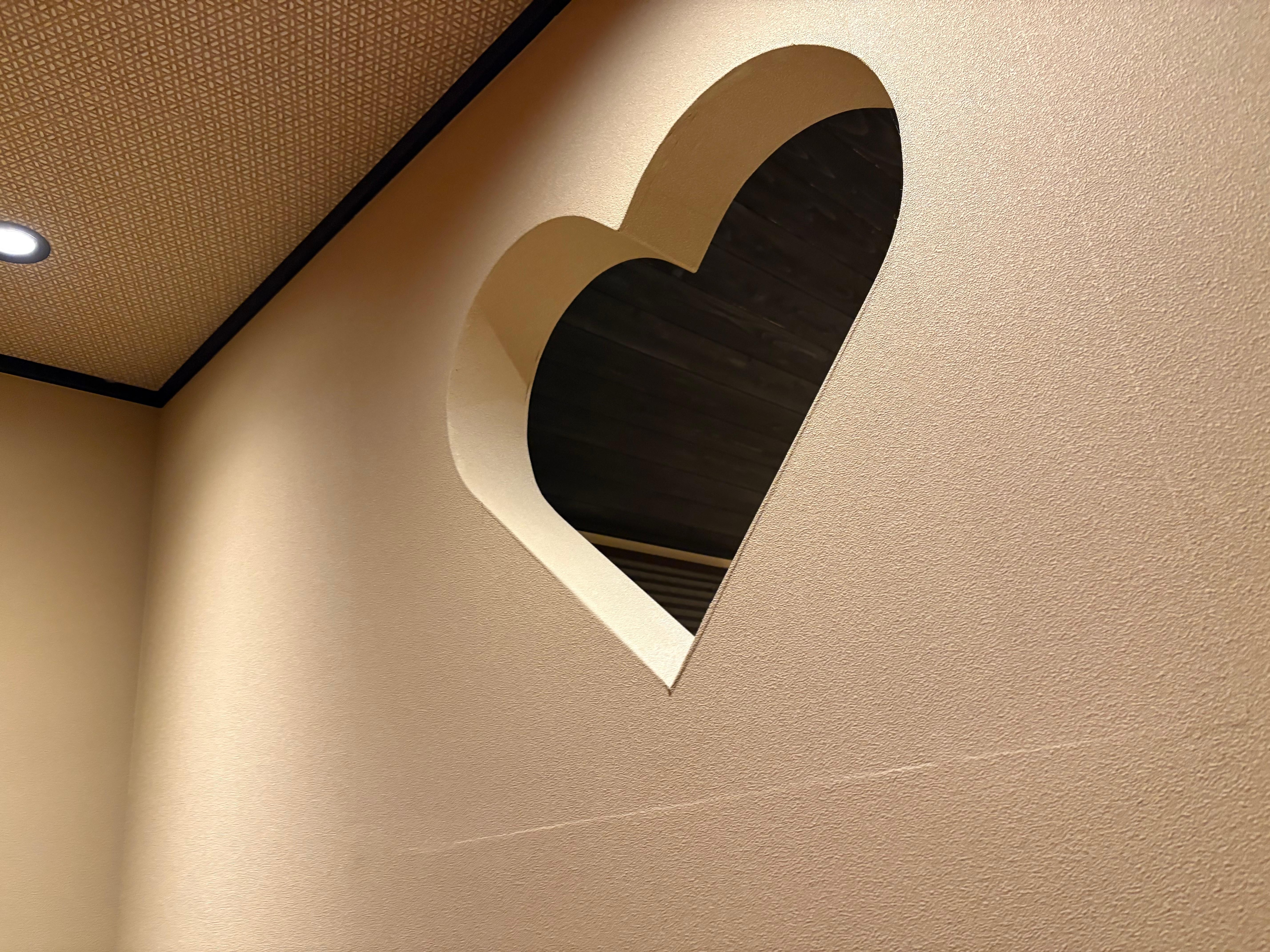 壁のハートが可愛かった