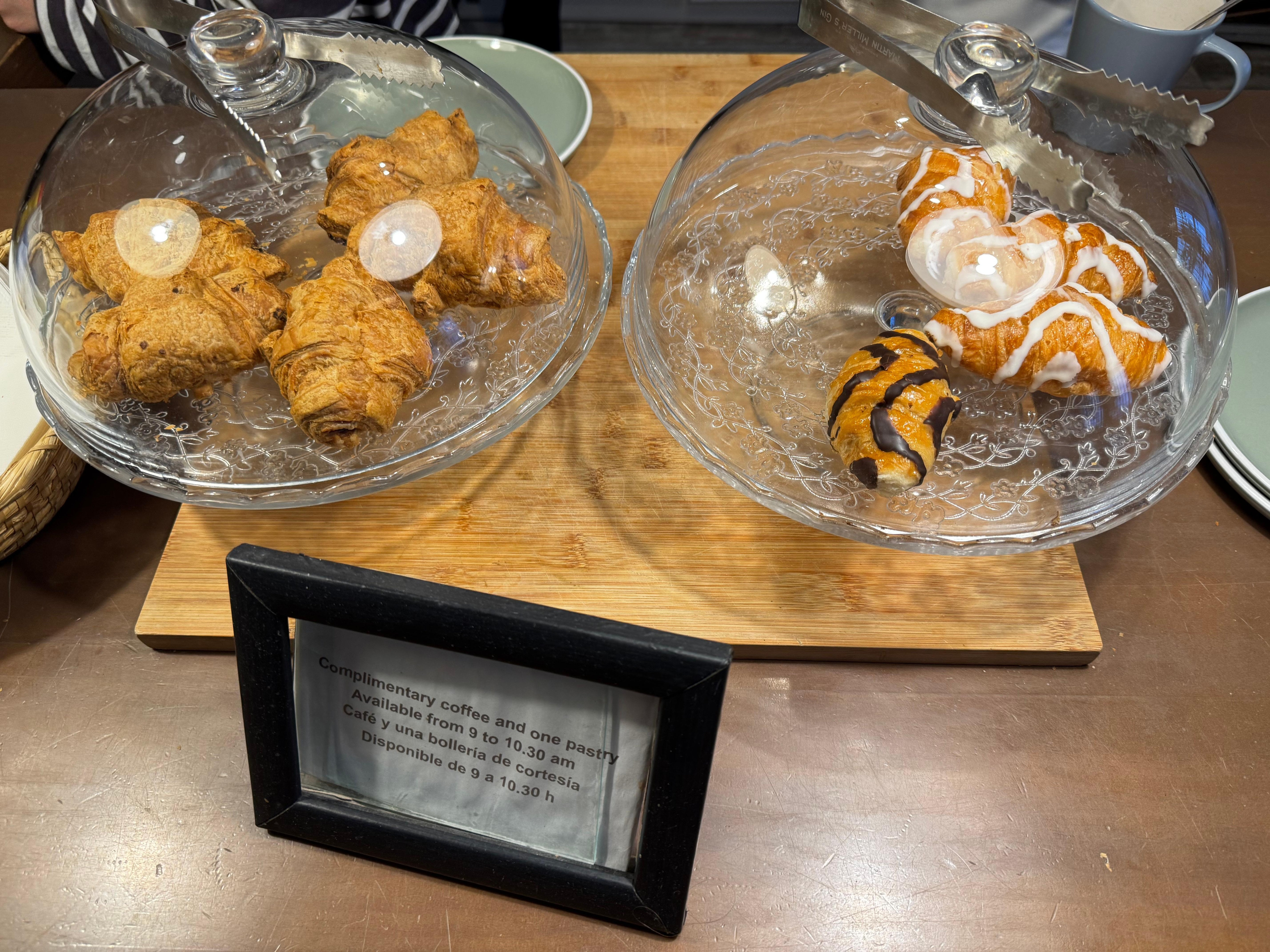 Very tasteless pastry for breakfast