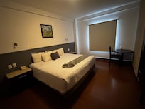 Cómoda y limpia la habitación