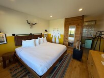 Such a cute little room with some many vintage touches!