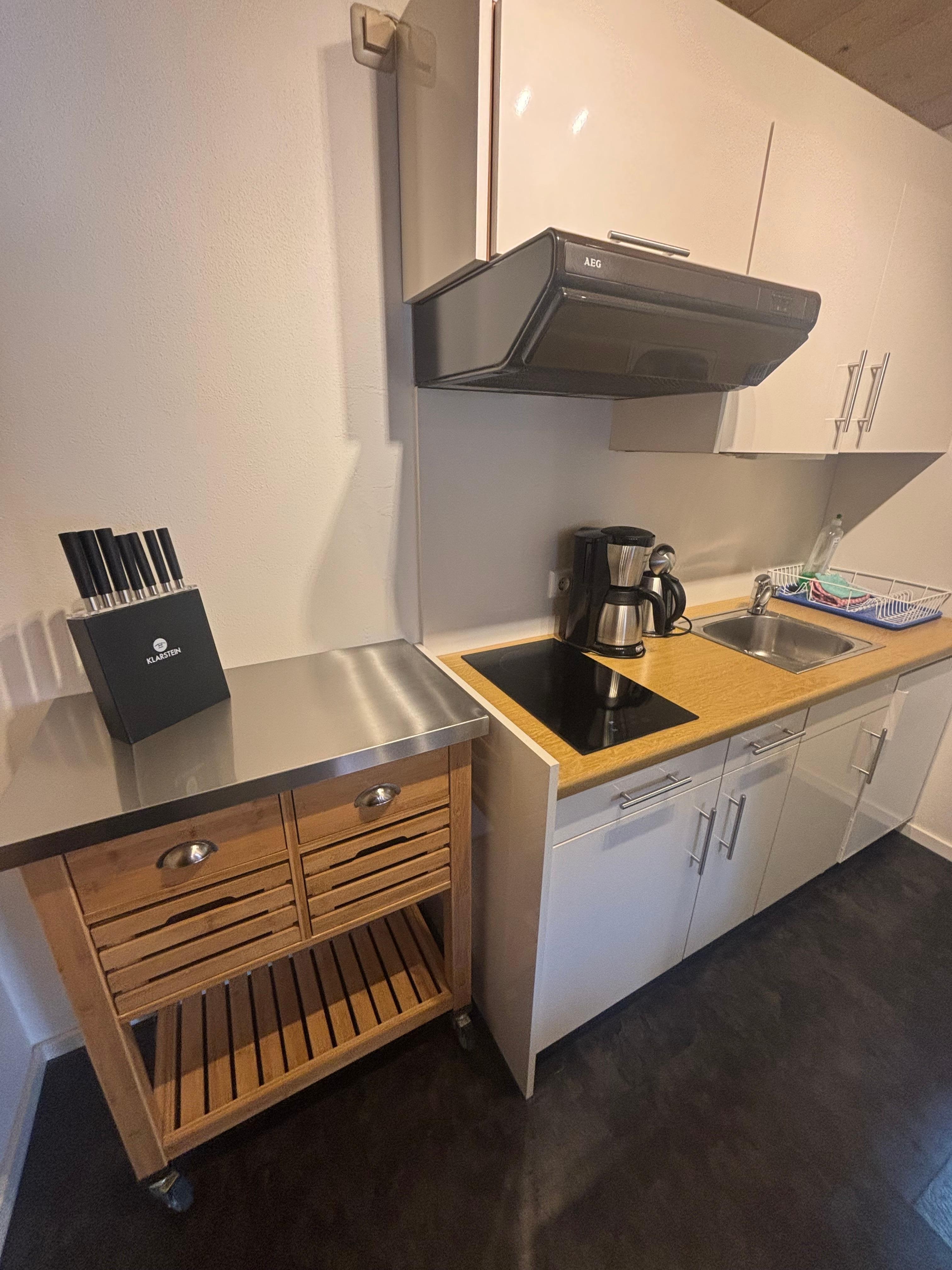 Basic apartment kitchenette
