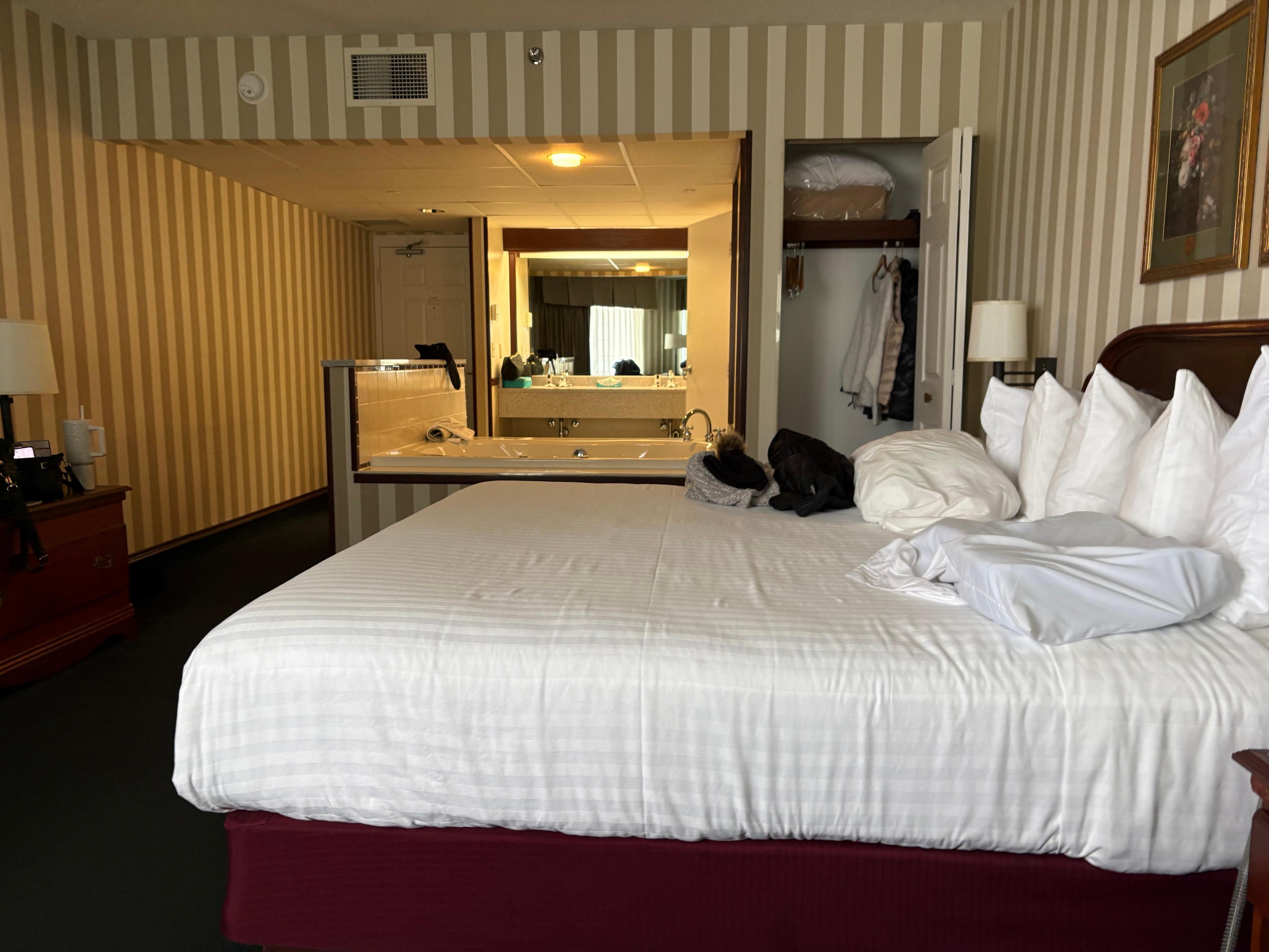 Large room with huge tub. Very nice