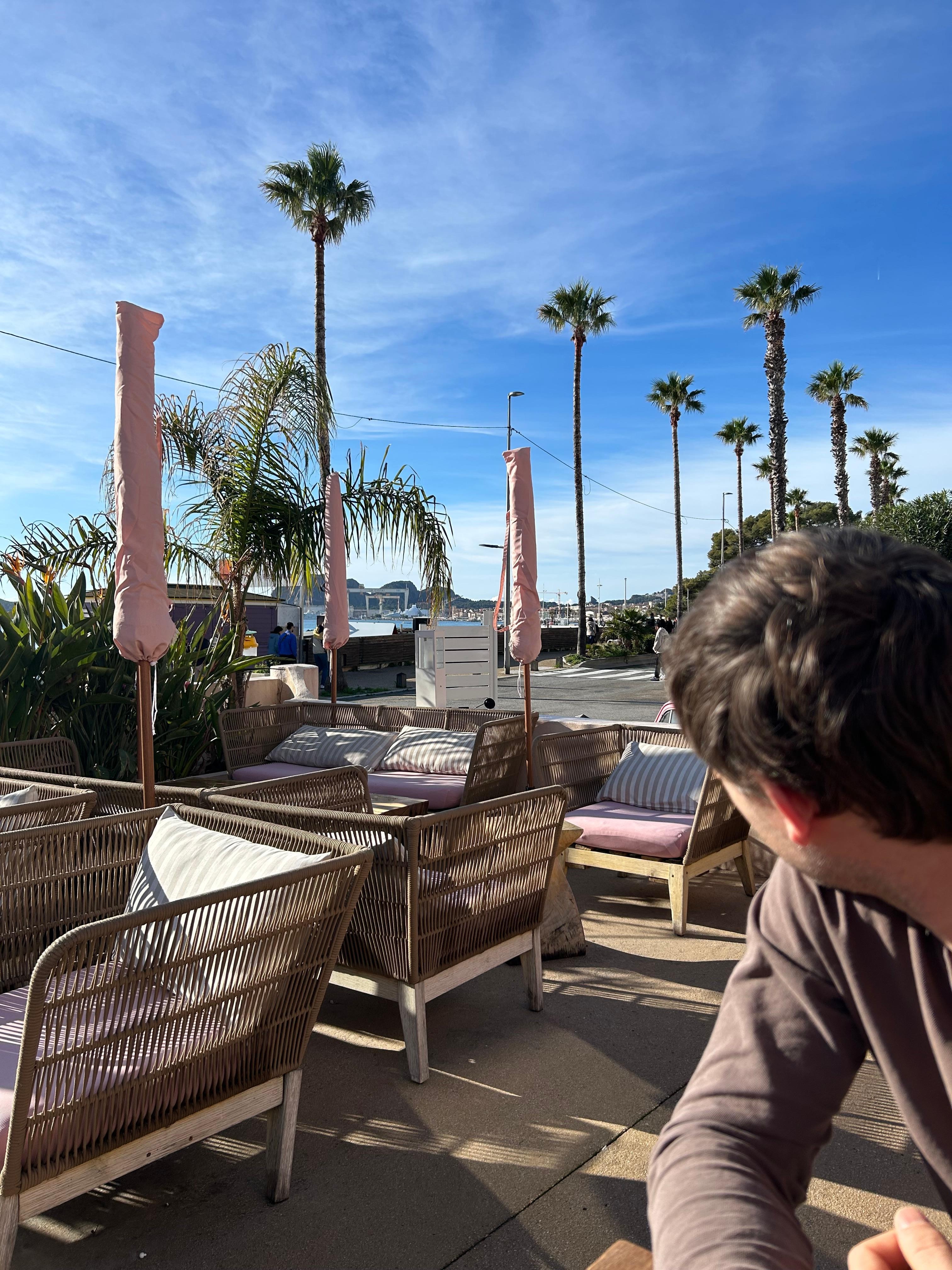 Terrasse de charme vue mer