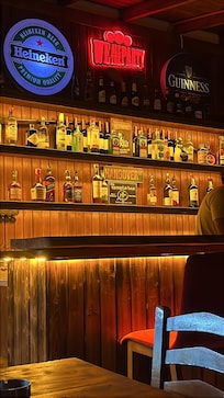 Gayet yeterli bir bar