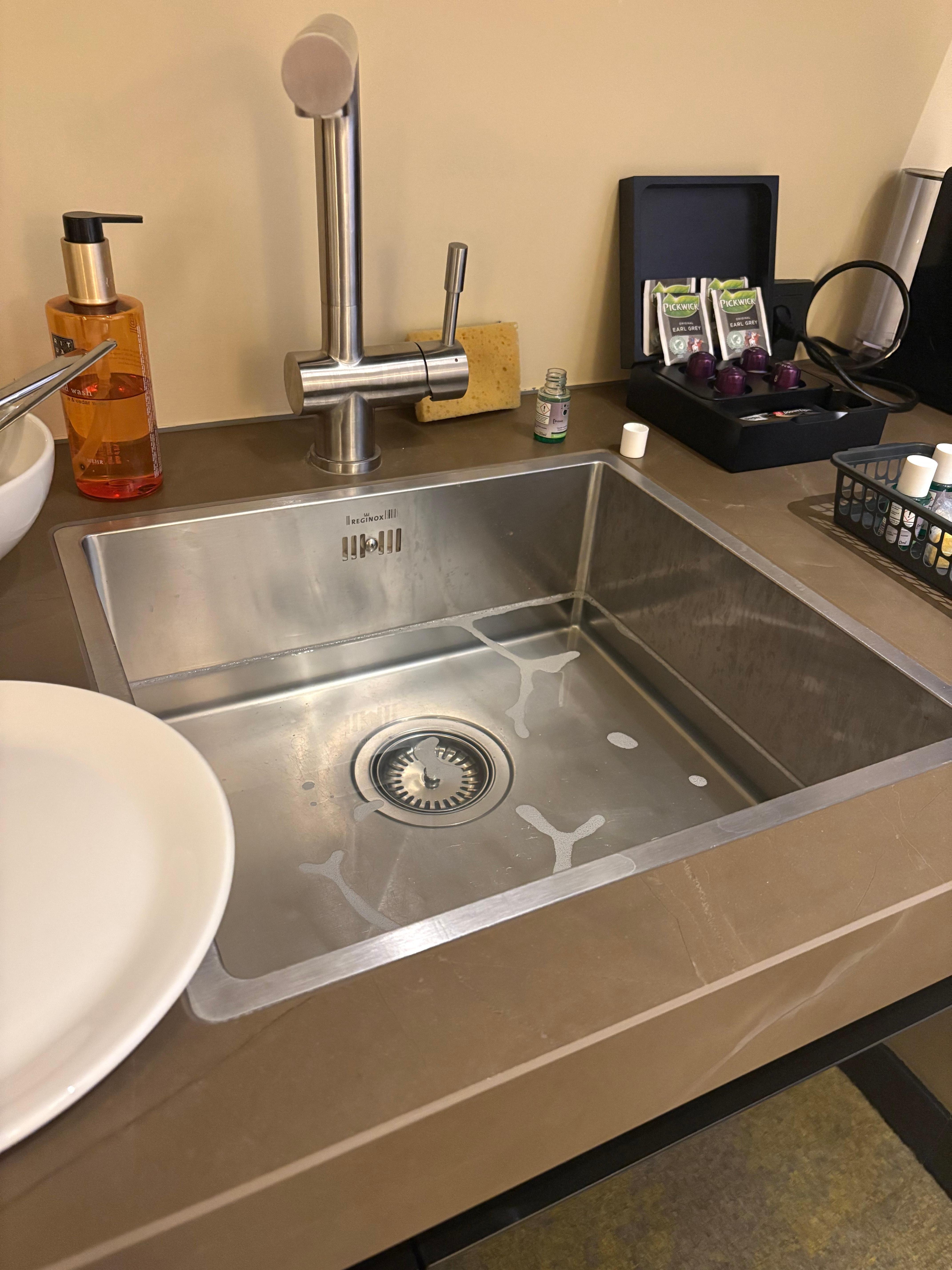 Clogged kitchen sink 