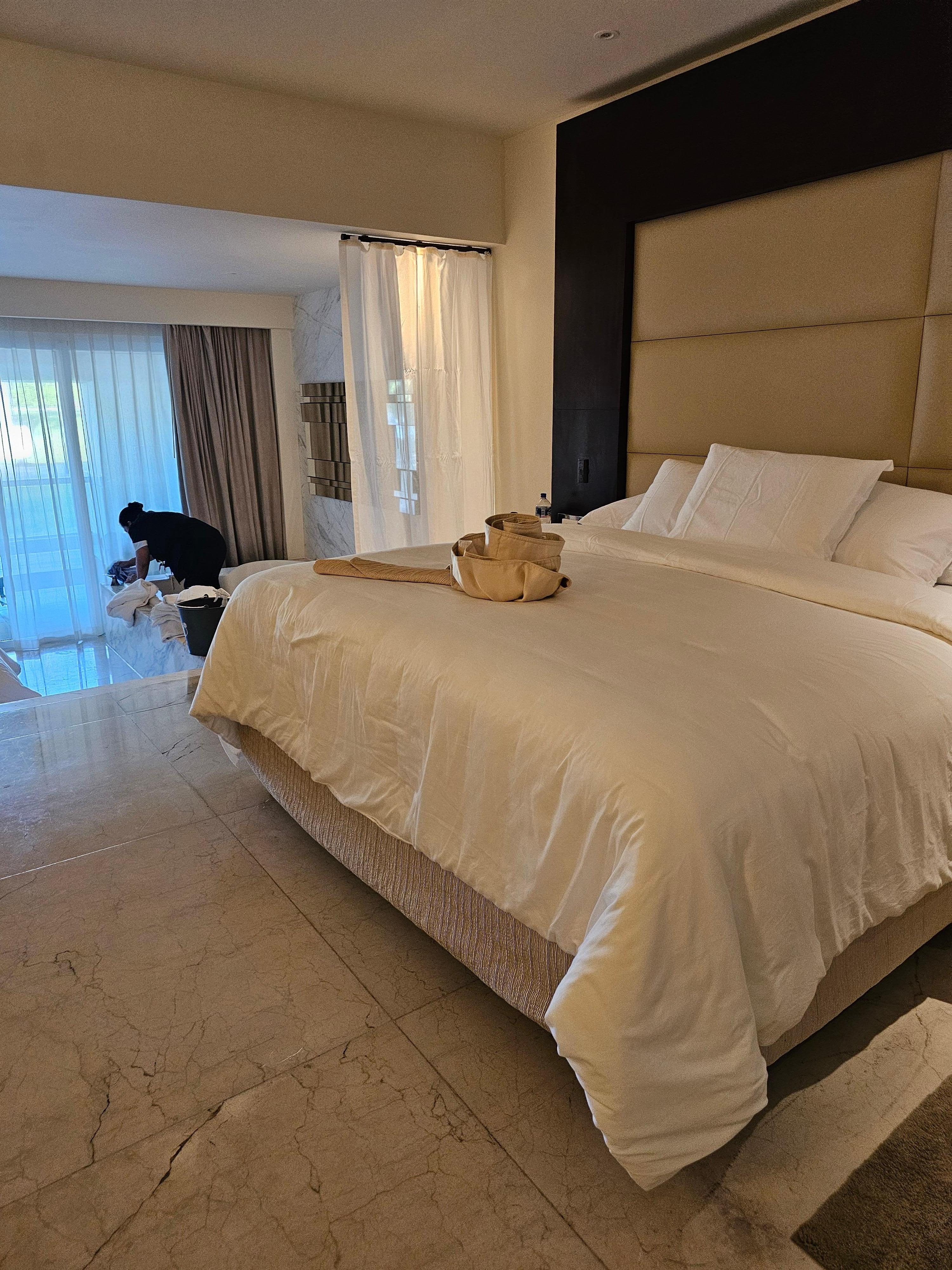 In room hot tub is cleaned daily