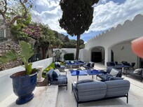 The entrance courtyard