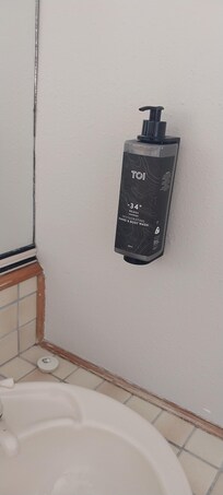 liquid soap dispenser