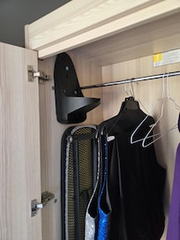 Had an ironing board but no iron