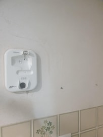 Obsolete hair-dryer fixture