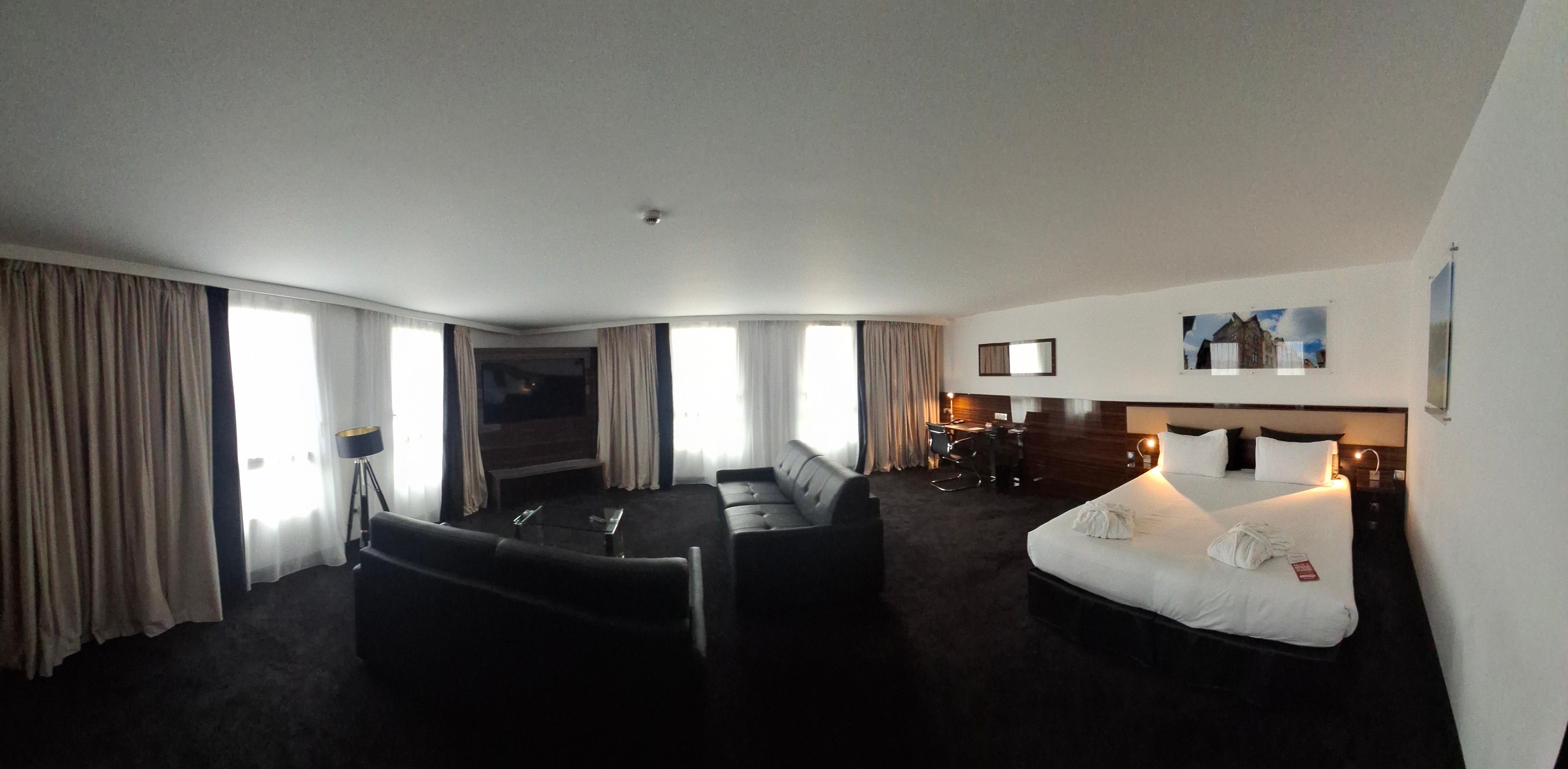 Tres belle chambre très bien équipée. 