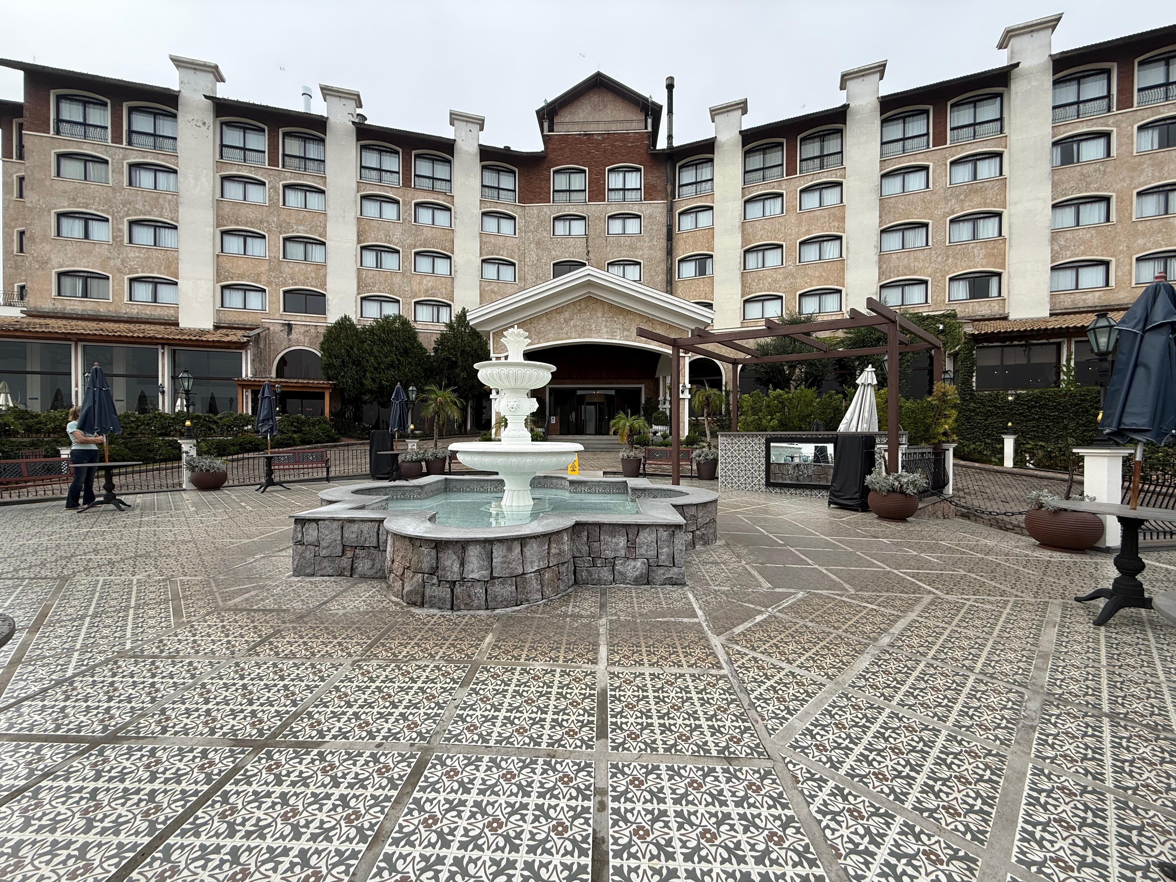 Panorâmica do Hotel. 