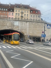 Yellow building. 3rd floor