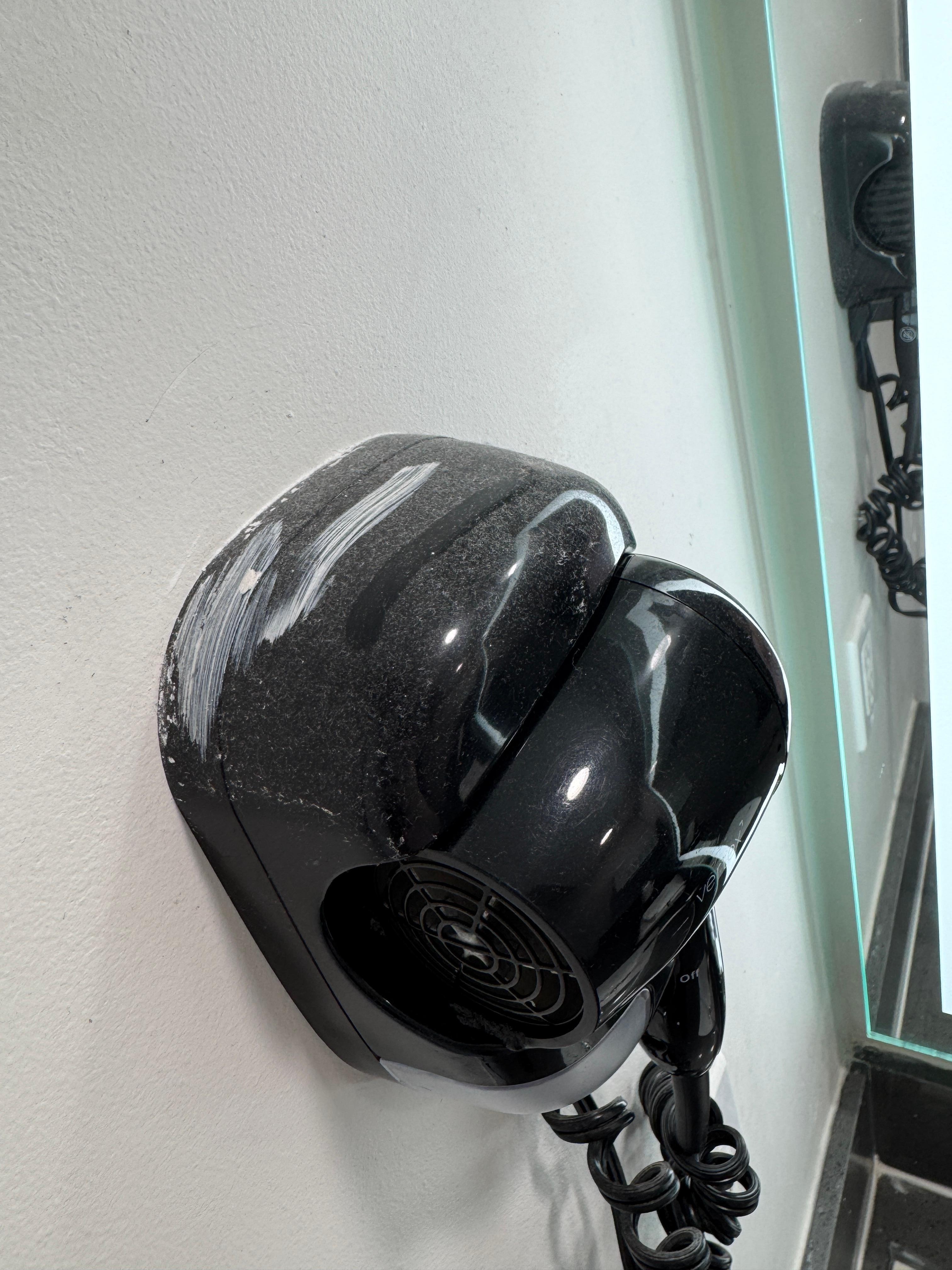 That’s my finger drag in the dust, filthy rool