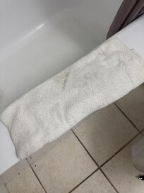 Gross shower mat