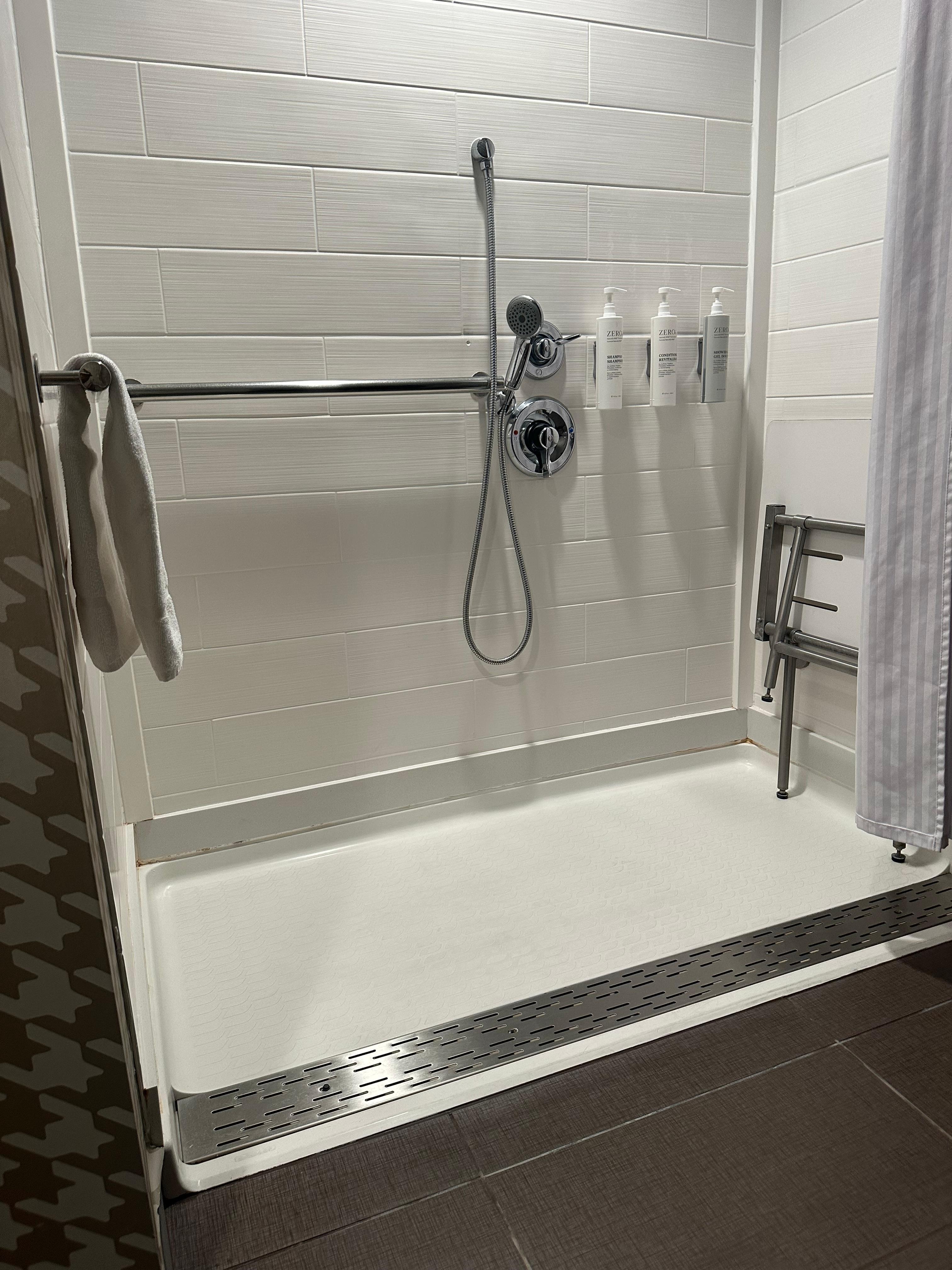 The room was spacious and clean. The shower area is very clean and new!!