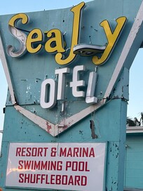 Sign is adorably shabby, don’t let that scare you off.